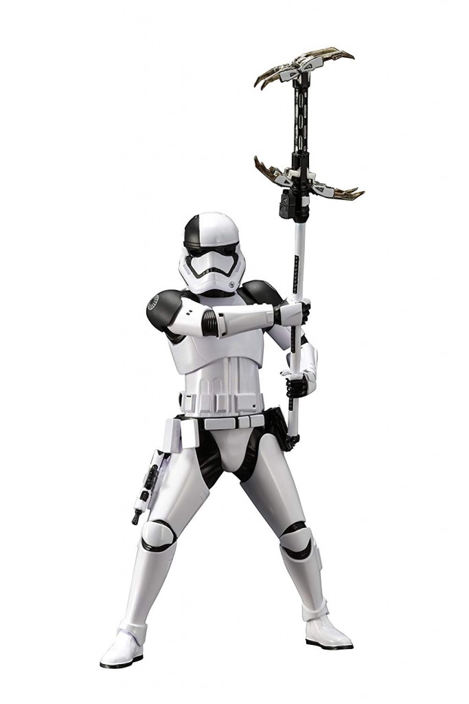 New Last Jedi First Order Executioner Trooper ARTFX+ Statue now available!