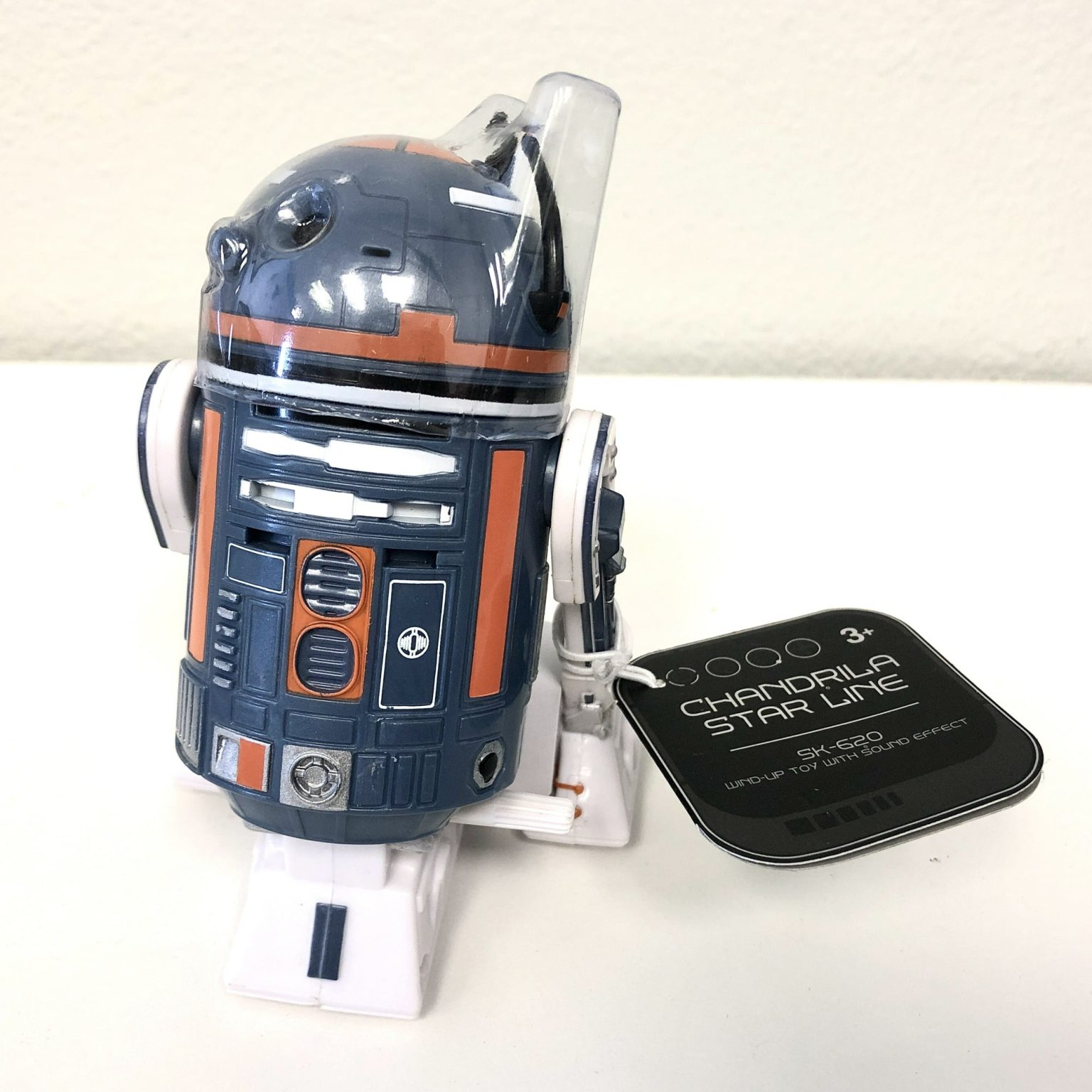 New Star Wars Galaxy's Edge Starcruiser Chandrila Star Line SK-620 Wind ...